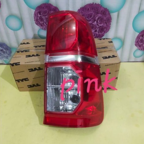 Jual Stop Lamp Lampu stop Toyota Hilux Vigo Pic Up Kanan 2011-2015 ...