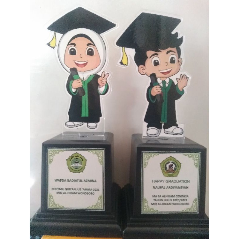 Jual Vandel akrilik wisuda plakat TK PAUD SD + tulisan bawah dudukan, 1 ...