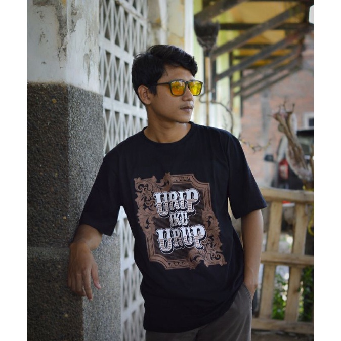 Jual Kaos Budaya Jawi Kaos Budaya Indonesia Kaos Urip Iku Urup Kaos ... Jual Kaos Budaya Jawi Kaos Budaya Indonesia Kaos Urip Iku Urup Kaos ...