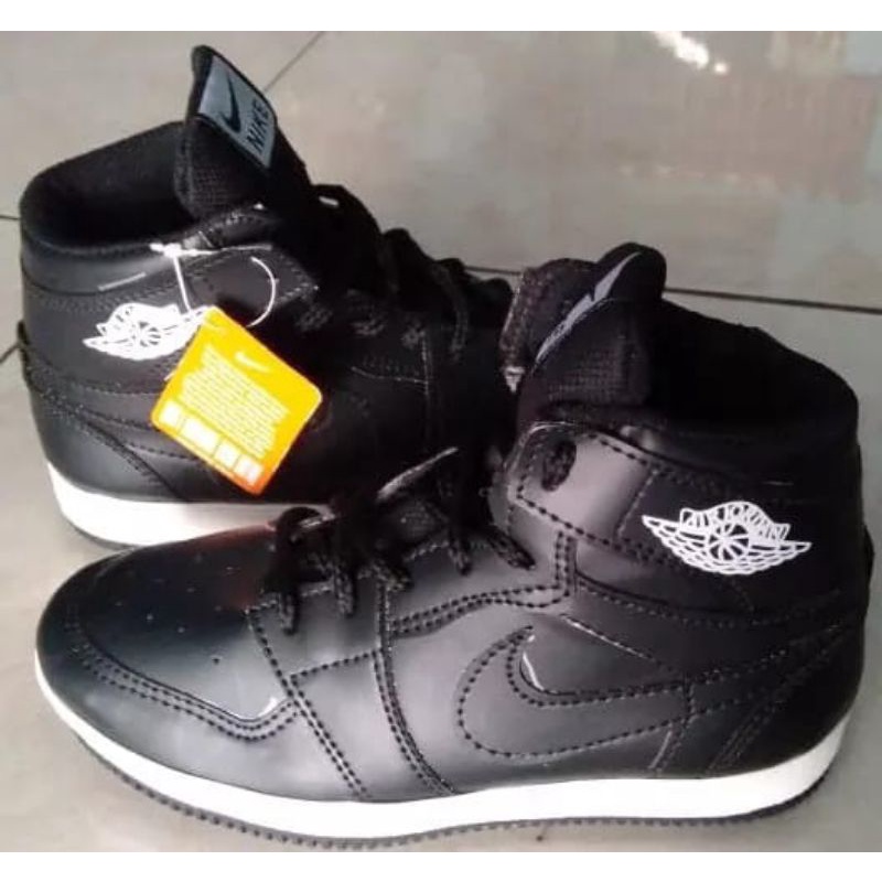 Jual SEPATU HIGH ANAK SEKOLAH TK SD SMP SMA SMK KEKINIAN | Shopee Indonesia