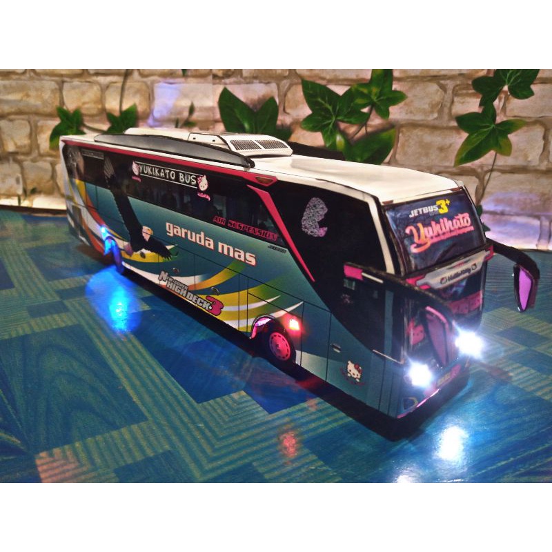 Jual miniatur bus papercraft skala50 | Shopee Indonesia
