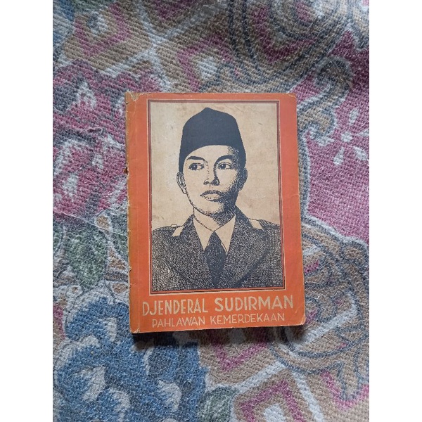 Jual DJENDERAL SUDIRMAN PAHLAWAN KEMERDEKAAN - SOLICHIN SALAM | Shopee ...
