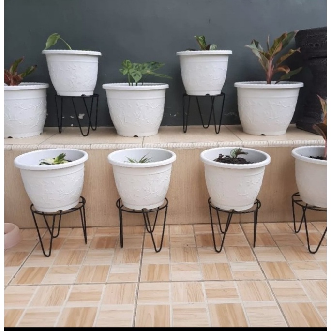 Jual standing pot bunga besi /rak pot tanaman murah | Shopee Indonesia