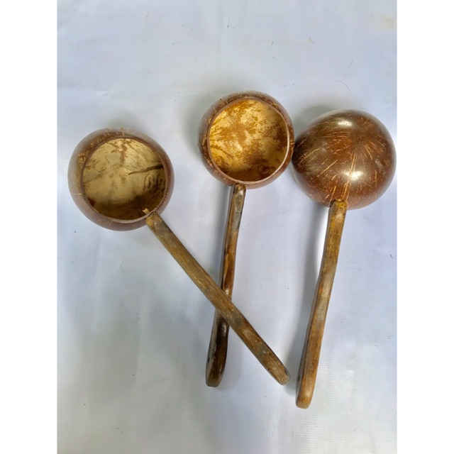 Jual Gayung bathok jebor bathok kelapa/gayung batok gagang kayu panjang ...