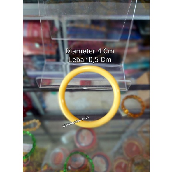 Jual Gelang Keroncong Kuning Baju Dayak Kalimantan | Shopee Indonesia