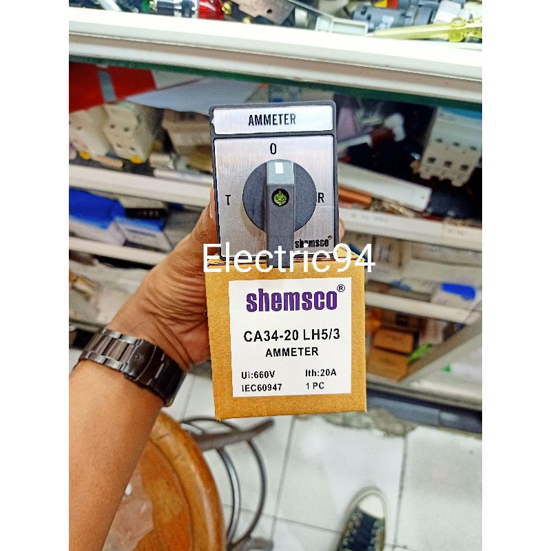 Jual Rotary Switch Selector Amper 3 Pole 20 Amper Shemsco | Shopee ...