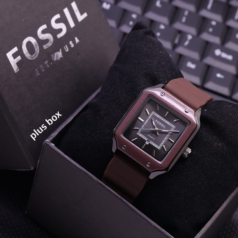 Jual JAM TANGAN NEW F- OSSIL RUBBER TANGGAL AKTIF DIAMETER 3CM +BOX ...