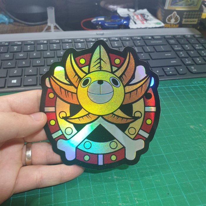 Jual Sticker Hologram Anime - PSH881 Besar - One Piece - Going Merry ...