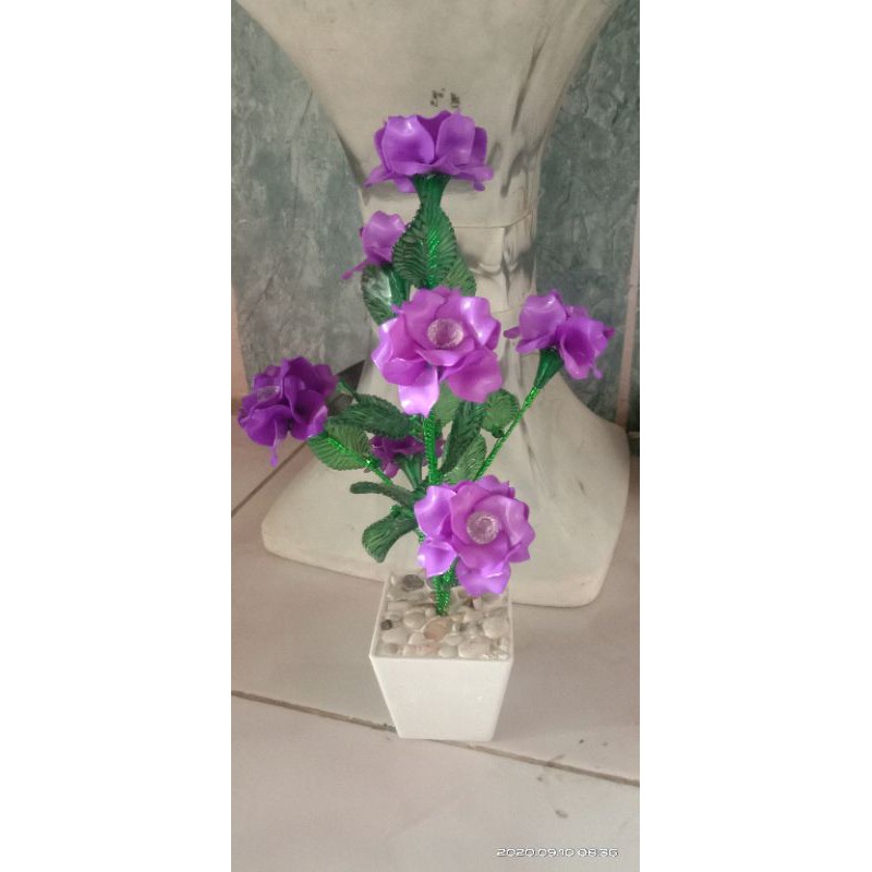 Jual bunga mawar akrilik | Shopee Indonesia