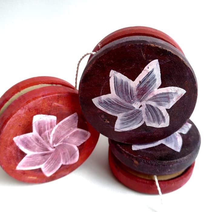 Jual Mainan anak Jadul Yoyo Kayu , ketapel kayu / Tradisional | Shopee ...