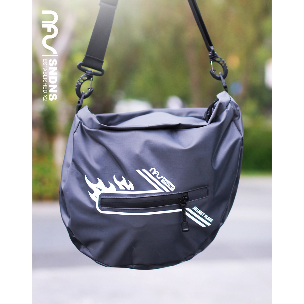 Jual Tas Helm Full Half Face Waterproof Bisa Jadi Tas Selempang ...