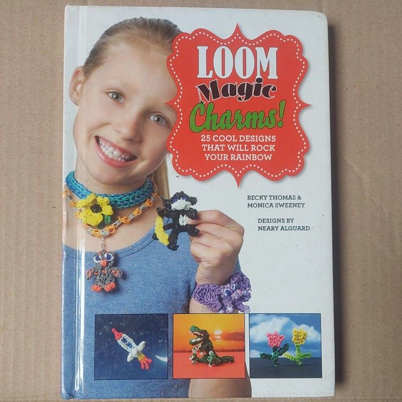 Jual Buku Import Loom Magic Charms!: 25 Cool Designs That Will Rock Your Rainbow | Shopee Indonesia