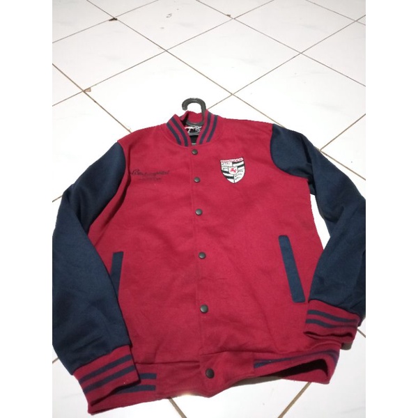 Jual varsity merah | Shopee Indonesia