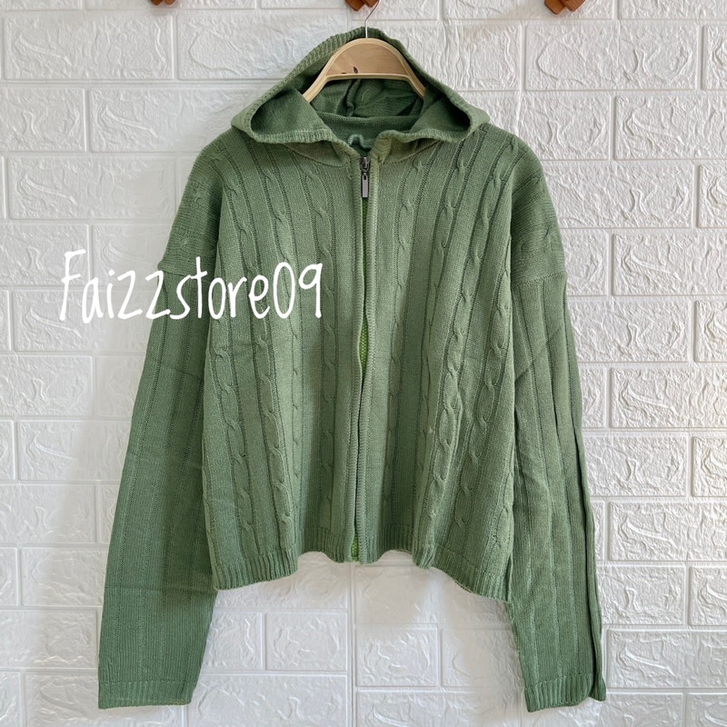 Jual JAKET SWEATER RAJUT HOODIE MOTIF CABLE RESLETING BAHAN RAJUT ...