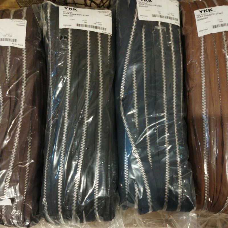 Jual Resleting Meteran YKK Besi Silver Alumunium Nomor 5 | Shopee Indonesia