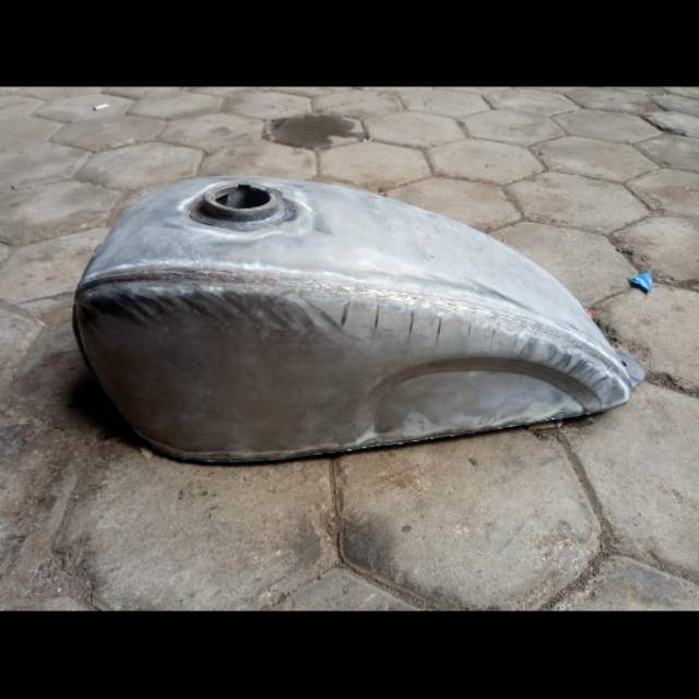 Jual tangki japstyle tracker - tangki japstyle - tangki triumph ...