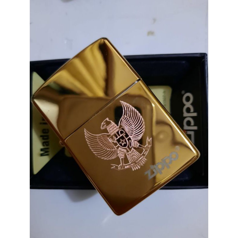 Jual zippo gold grafir burung pancasila bebas request bisa tambah nama | Shopee Indonesia