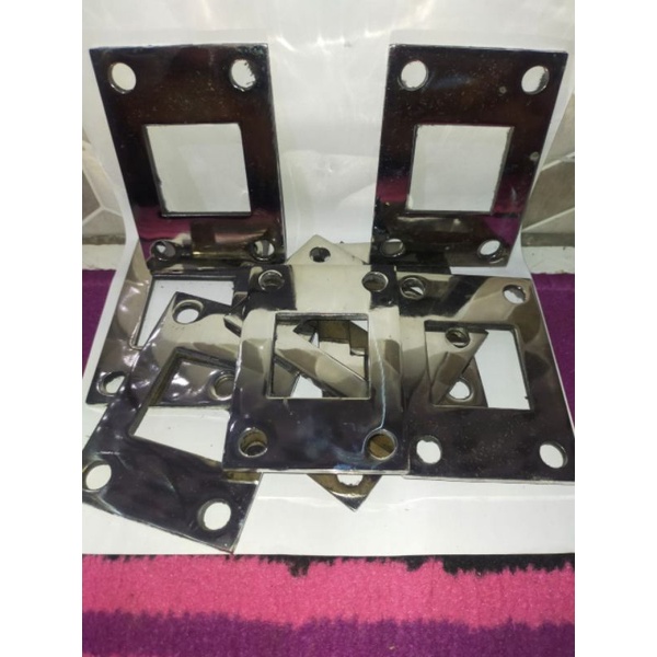 Jual Plendes/Tapak tiang railing stainless mirror (SS 201) surabaya ...