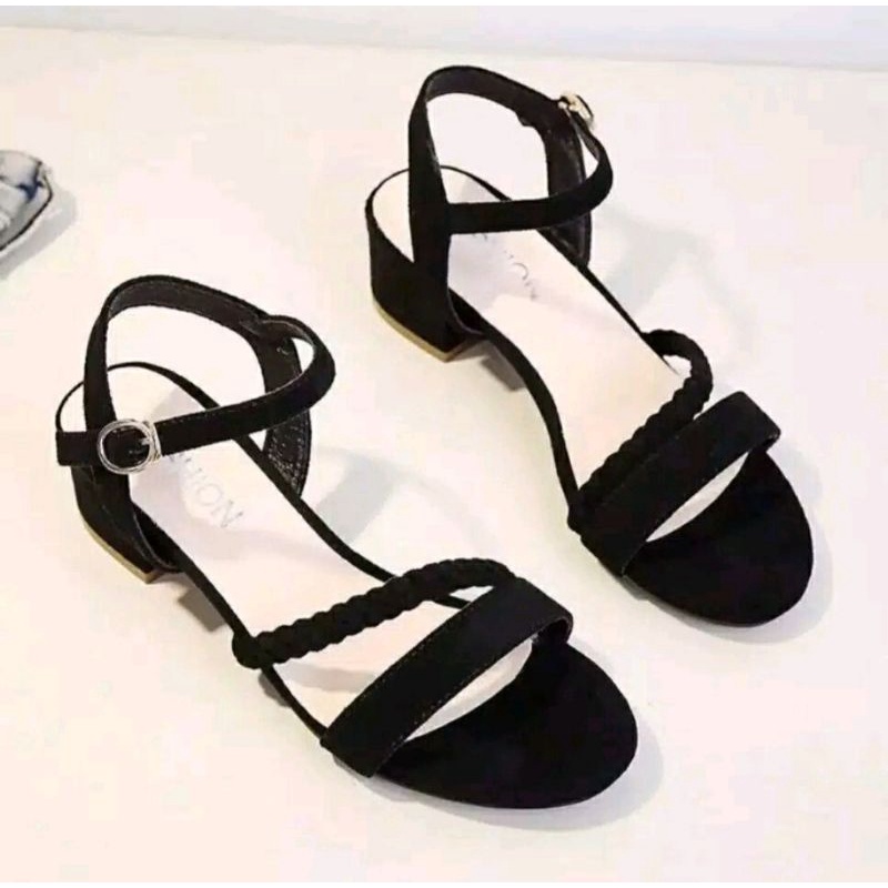 Jual Sendal wanita hak 5cm model tali kepang - asya004 | Shopee Indonesia