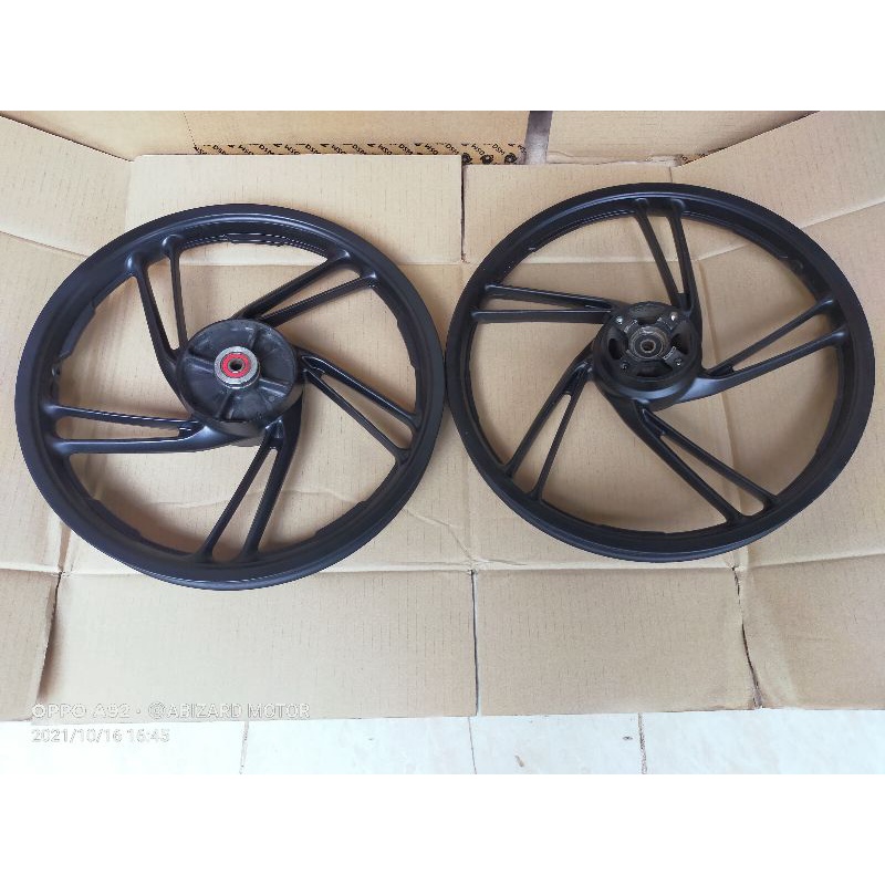 Jual velg racing Honda Blade old Blade lama PNP Revo absolute original ...