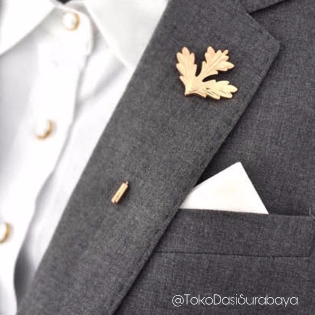 Jual Lapel pin tuspin corsage aksesoris jas pin jas ready stock motif ...