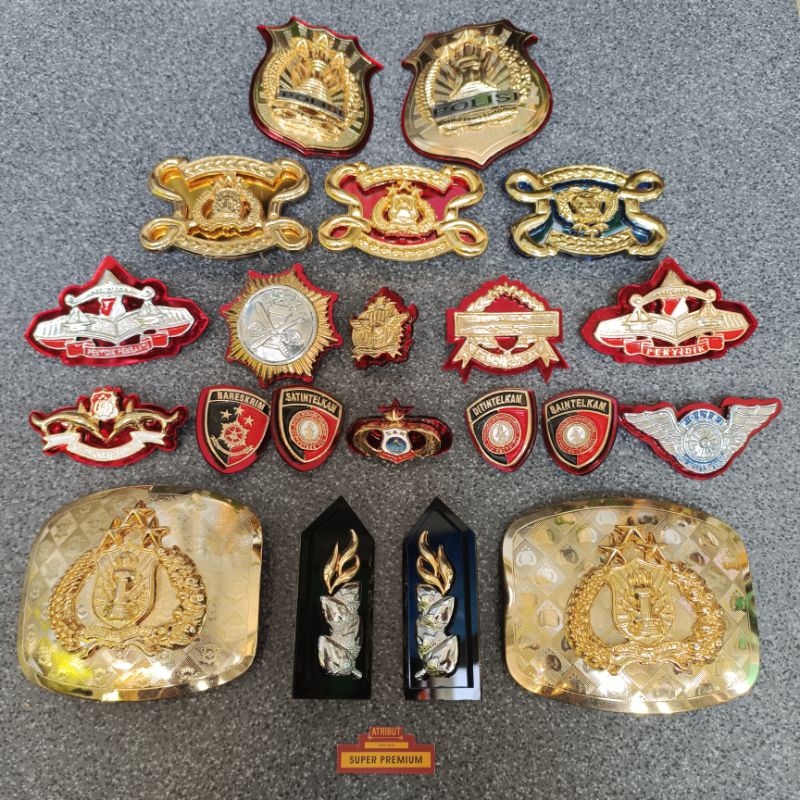 Jual PIN POLISI TERBARU DASAR AKRILIK MIROR ASLI SUPER PREMIUM | Shopee ...