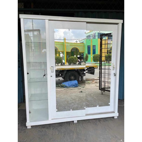 Jual Lemari sliding full kaca putih dilengkapi rak tas, lemari tas ...