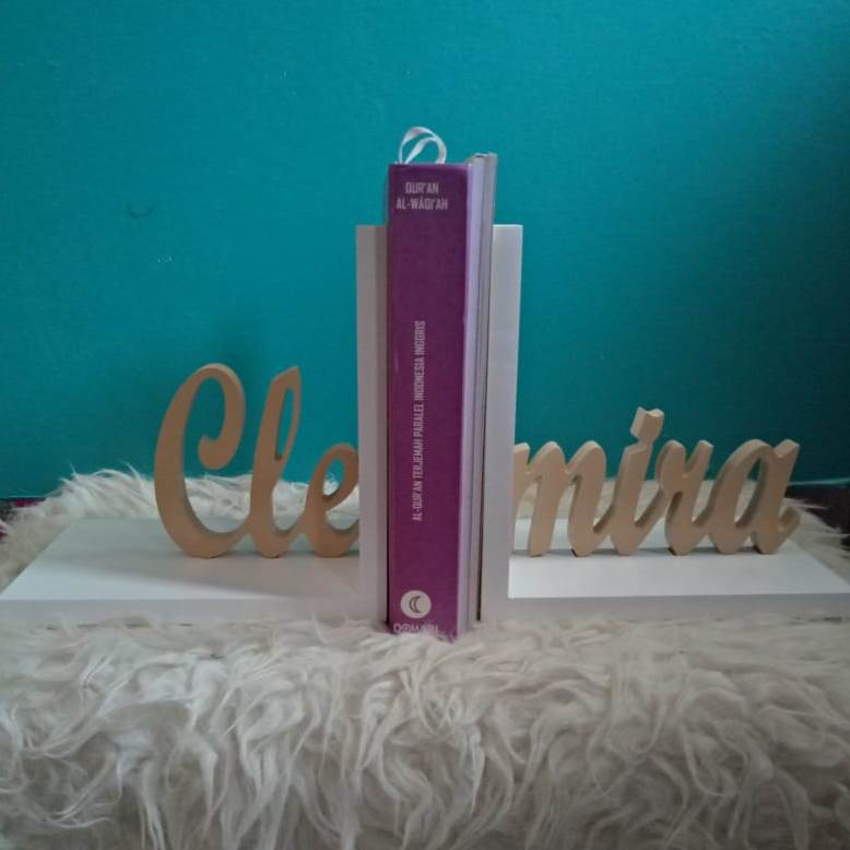 Jual Wood Wooden Letter Name Book End - Bookend - Pembatas Penahan Rak ...