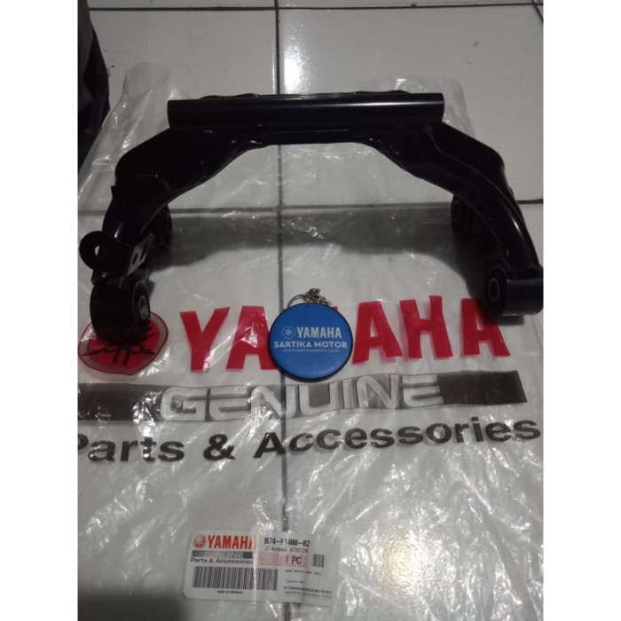 Jual Original Bracket Mounting (sudah include karet) Yamaha Xmax ...