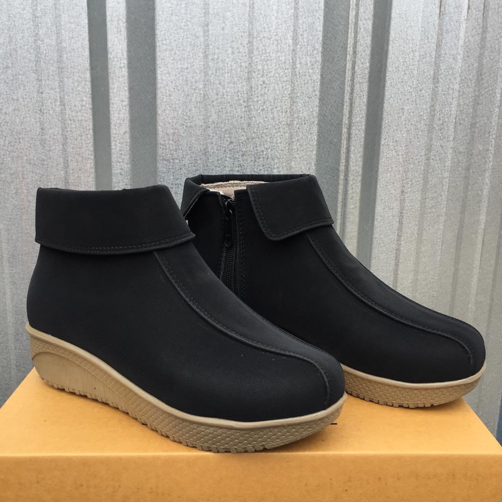 Jual Sepatu Boots Wanita//Sepatu Boots Wanita Korea//Sepatu Boots Cewek ...