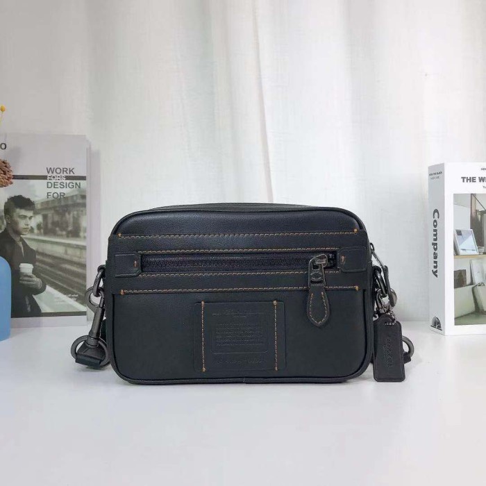 Jual Coach Academy Crossbody in Signature leather PRIA / TAS COACH men ...