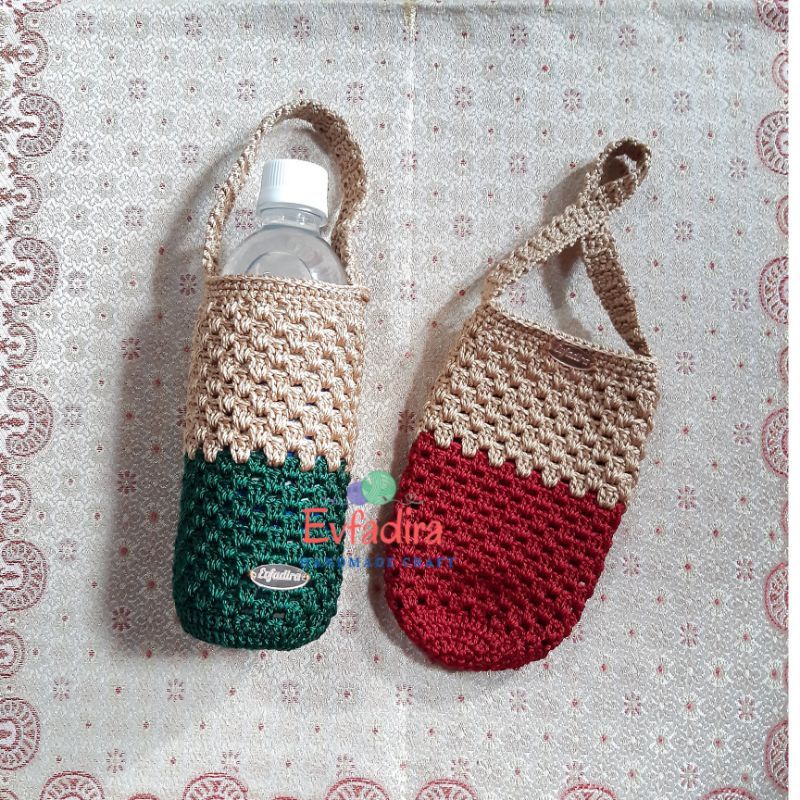 Jual cover botol atau sarung botol minum rajut 1liter 2 motif bisa req ...