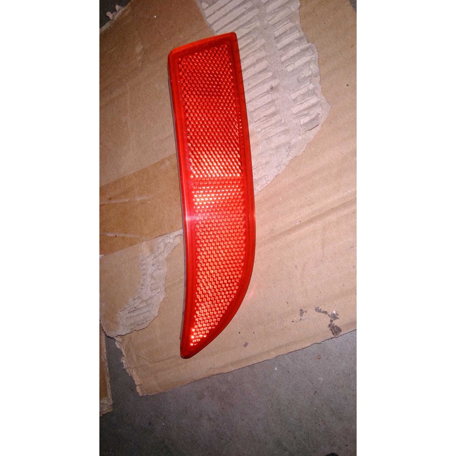 Jual LAMPU REFLEKTOR BUMPER BELAKANG KANAN RH 81910BZ090 TOYOTA ALL NEW ...