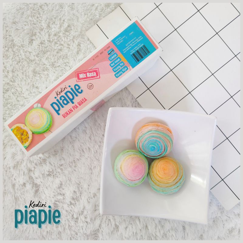Jual PIA PIE Kediri Small Box (4 pcs) Oleh-Oleh KEDIRI Kekinian ...