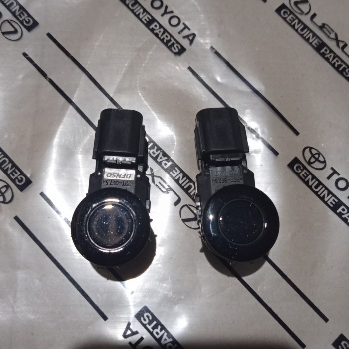Jual OTOMOTIF- SENSOR PARKIR MUNDUR ULTRASONIC INNOVA REBORN FORTUNER ...