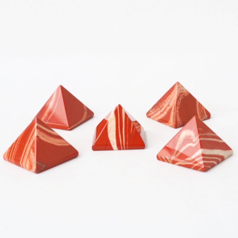 Jual Red Jasper Crystal Pyramid / Piramida Piramid Kristal Merah ...