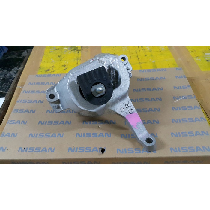 Jual engine mounting Elgrand E52 & Murano Z51 QR25DE 11210-JC20A ...