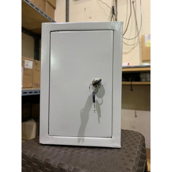 Jual Box Panel indoor ukuran 20x30x12 | Shopee Indonesia