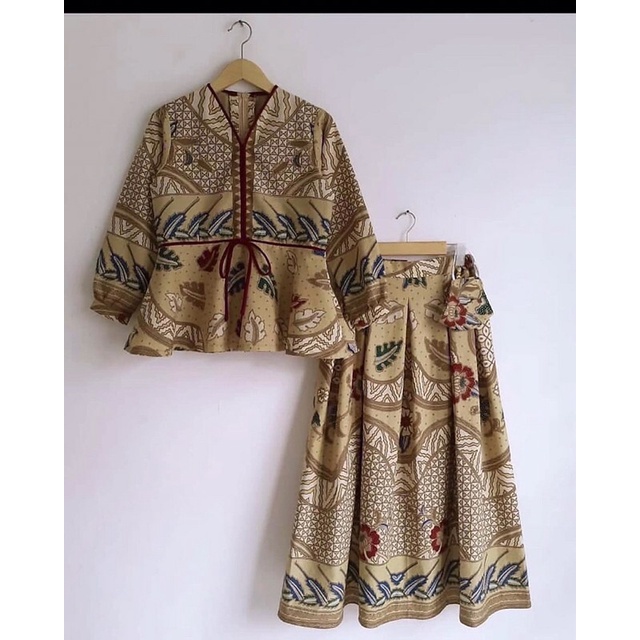 Jual BATIK PREMIUM | Shopee Indonesia