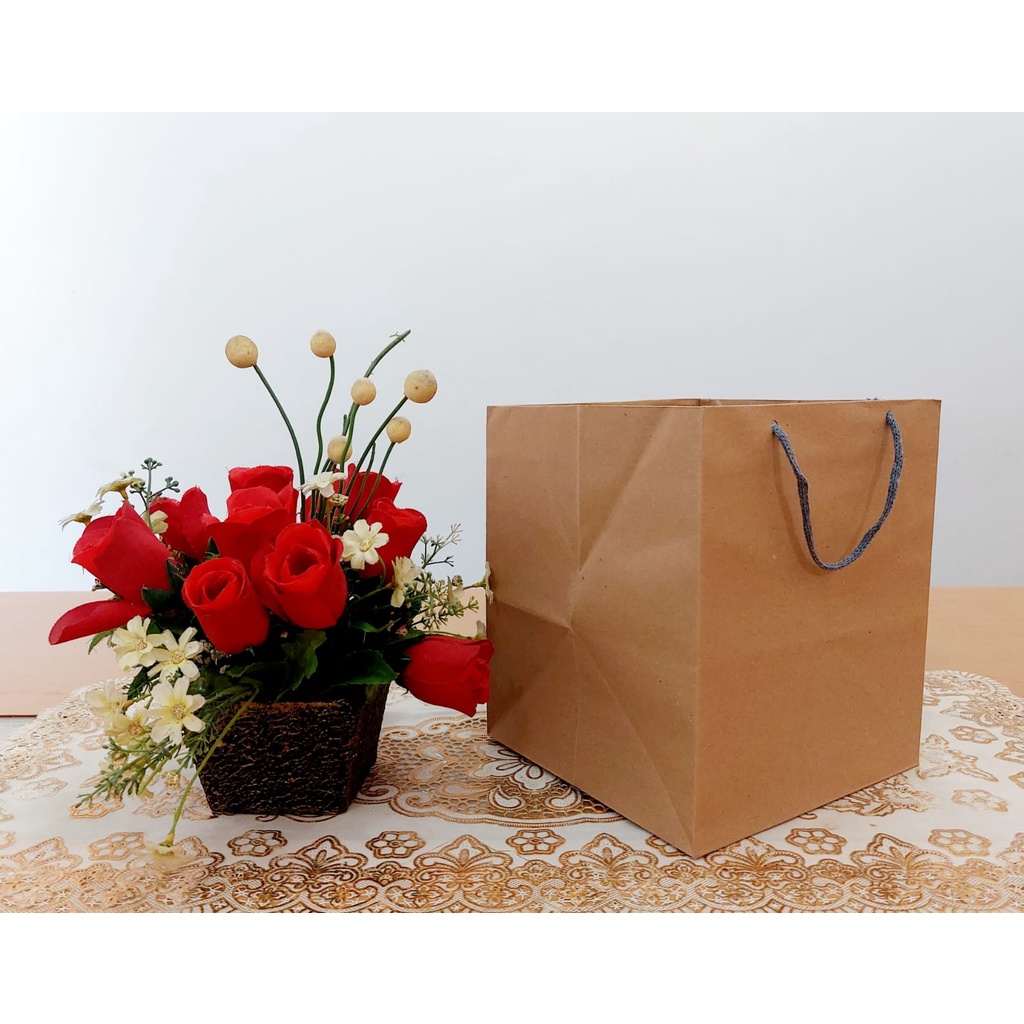 Jual paper bag kotak / paperbag kotak nasi / tas kertas box dus bento ...