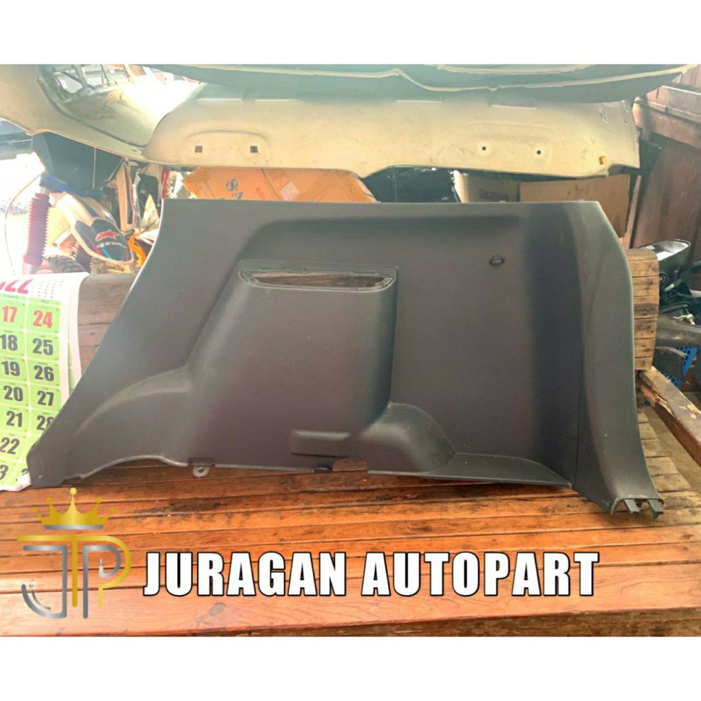 Jual Cover quarter bagasi belakang Door Trim Baris Ketiga Calya Sigra ...