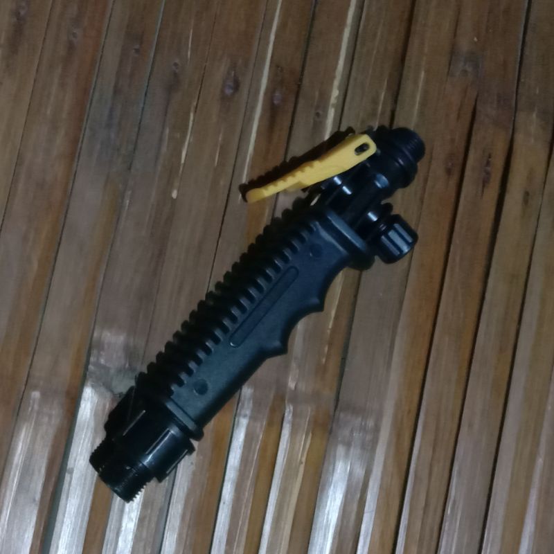 Jual KERAN SPRAYER / KRAN KNAPSAK / HANDLE / PENCETAN MESIN SEMPROT ...