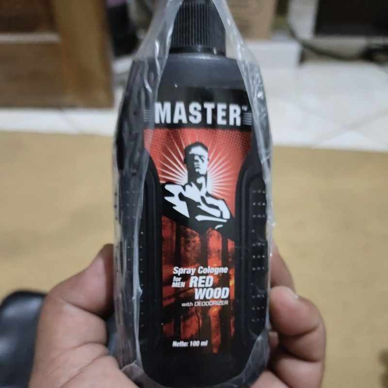 Jual Master Spray Cologne Red Wood 100gr | Shopee Indonesia