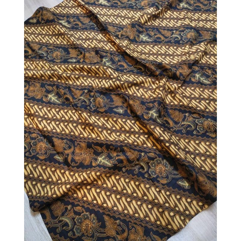 Jual Kain batik solo parang seling tumpuk sogan | Shopee Indonesia