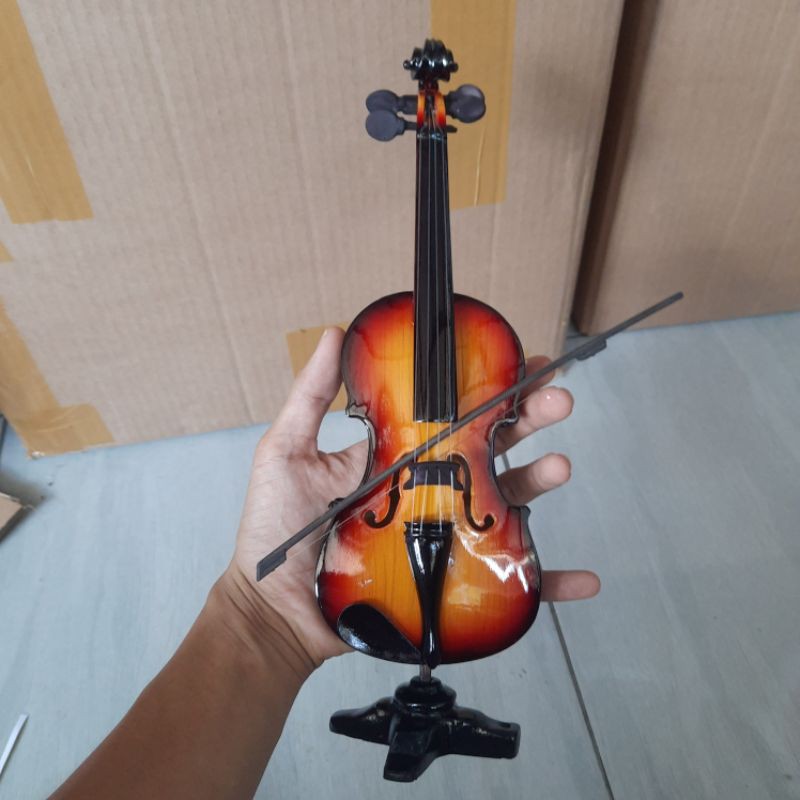 Jual miniatur BIOLA ukuran tinggi 25 cm hiasan rak dinding pajangan ...