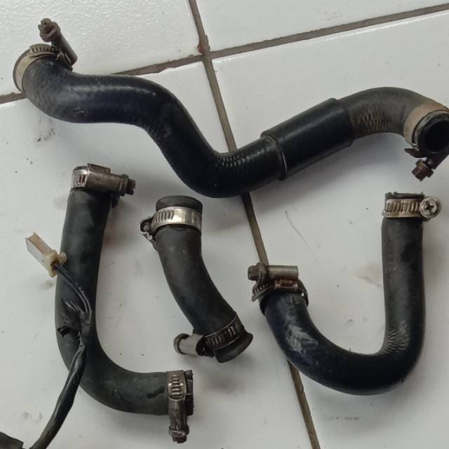 Jual Selang radiator honda cs1 | Shopee Indonesia