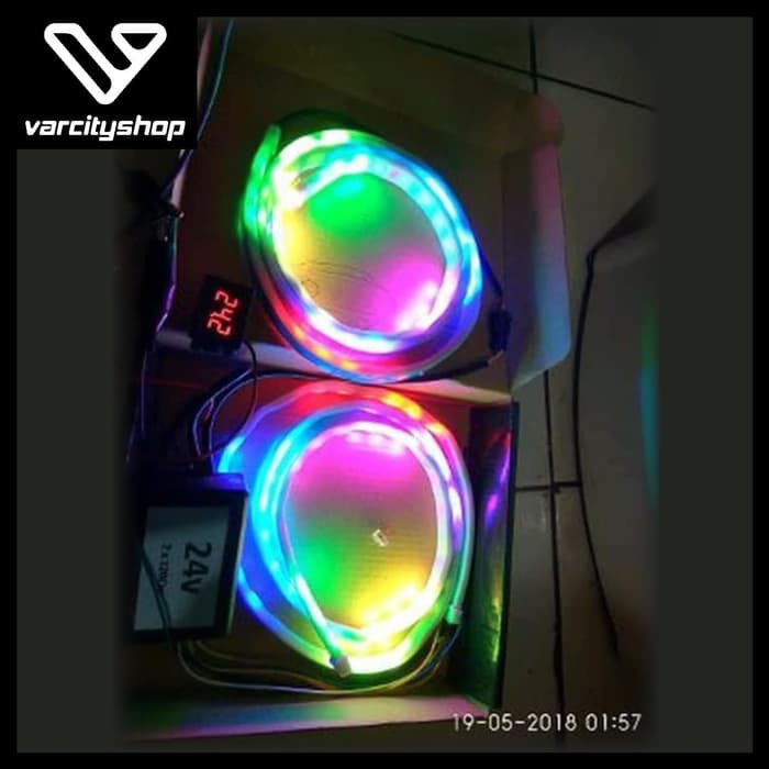 Jual E84 LAMPU REM BUS RGB LAMPU REM TRUK RGB 24 VOLT LED BAGASI RGB ...