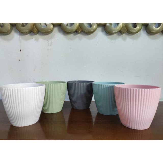 Jual Pot Lolly 15 cm / Pot Tanaman / Pot bunga | Shopee Indonesia