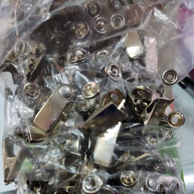 Jual Jepitan /Gantungan Name Tag Besi | Shopee Indonesia