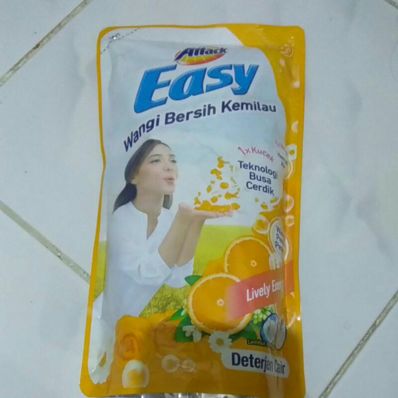 Jual Attack Easy Detergen Cair 750 ml | Shopee Indonesia